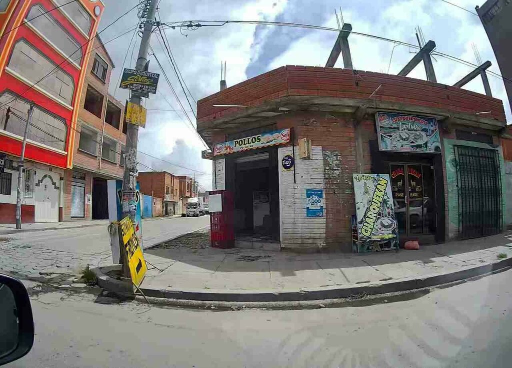 Kasap, şarküteri Pollos Sofia Pollotar, El Alto, foto