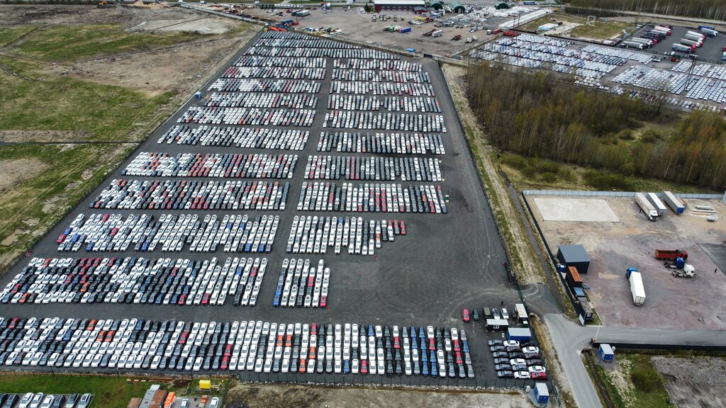 Depo Терминал хранения легковых автомобилей, Saint‑Petersburg, foto