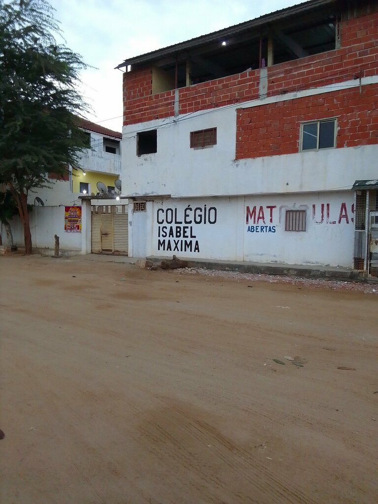 Dans okulları Colégio Isabel Maxima, Loanda, foto