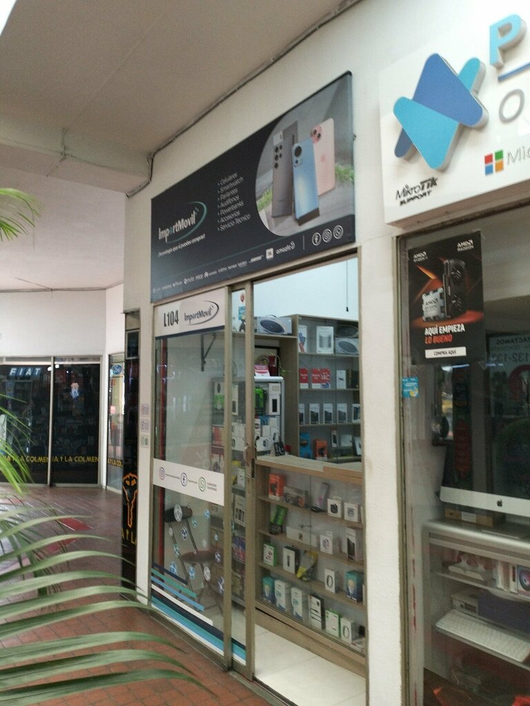 Cep telefonu ve aksesuarları satış mağazaları ImportMovil, Medellin, foto