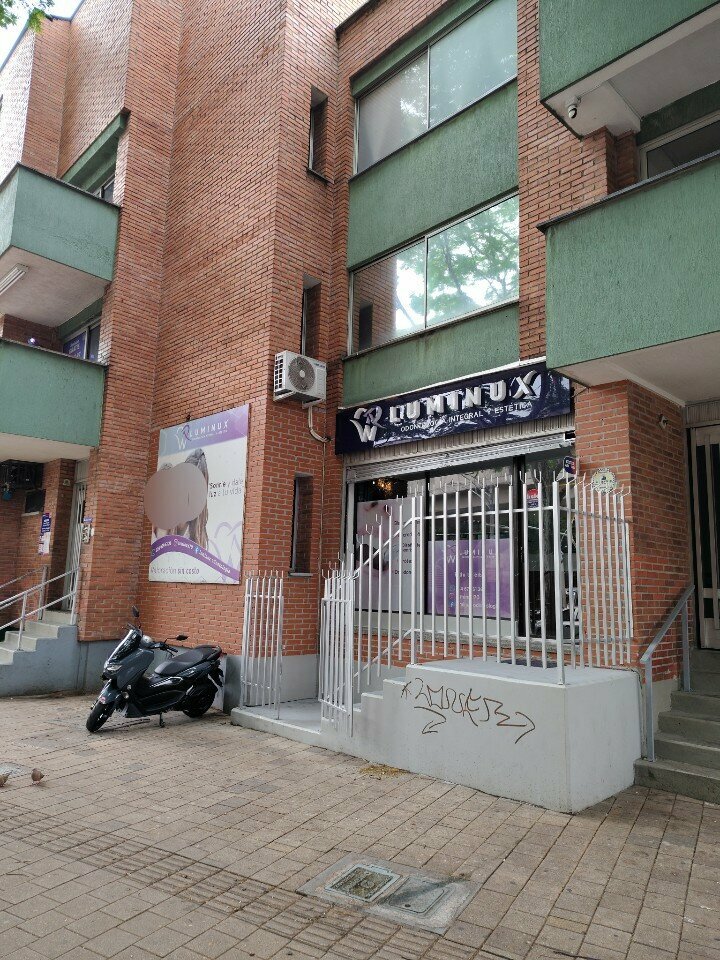 Özel ağız ve diş sağlığı klinikleri ve muayenehaneleri Luminux, Medellin, foto