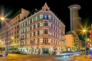 Grand Hotel Downtown (Taunusstraße No:48, Frankfurt am Main), otel  Frankfurt am Main'den