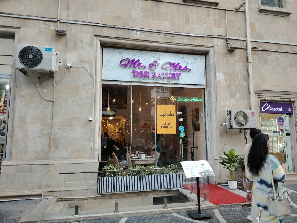 Restoran Mr. & Mrs. Desi Eatery, Bakü, foto
