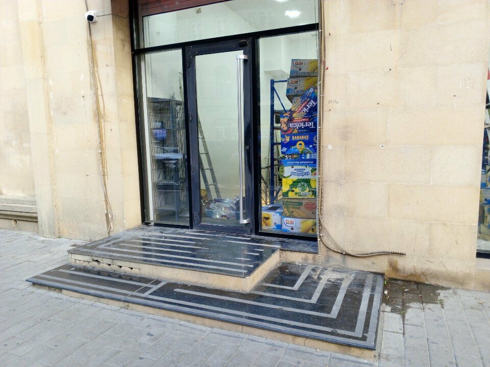 Ev eşyası mağazaları 1001 Xirdavat, Bakü, foto