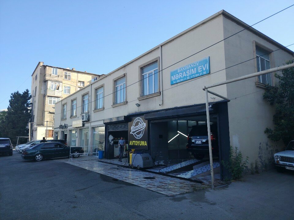 Oto yıkama Brooclean, Bakü, foto