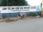 Lady Tee Day Care and Primary School (Lusaka, Muchinga, Chitande Road), özel okul  Lusaka'dan