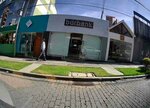 Burbank (Department of La Paz, Provincia Murillo, La Paz, Calacoto, San Miguel, Calle Claudio Aliaga, 1289), giyim mağazası  Bolivya'dan
