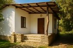 Дом у Дольмена (Kubanskaya ulitsa No:51, selo Pshada), otel  Krasnodarski krayından