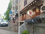 Hot Wok (Tashkentis Street No:23), kafe  Tiflis'ten