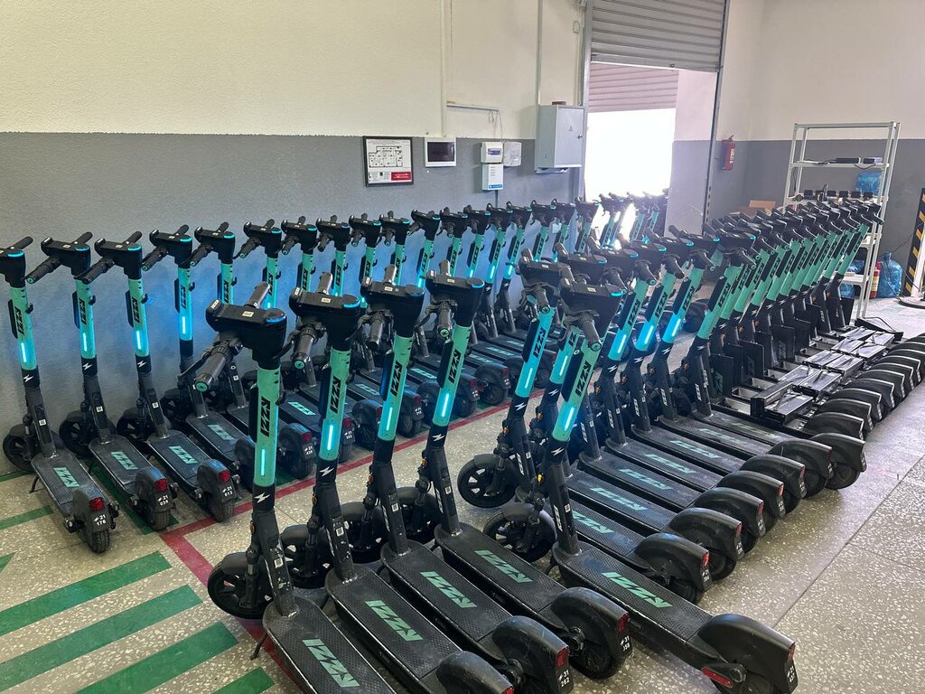 Kişisel elektrikli araç tamiri Izzy Service Center, Taşkent, foto