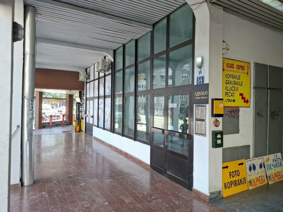 Avukatlar Mladen Karlica, Novi Sad, foto