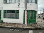 La Barra Beer familia y amigos (Bogotá, Engativá, Carrera 106A, 80A-85), bar
