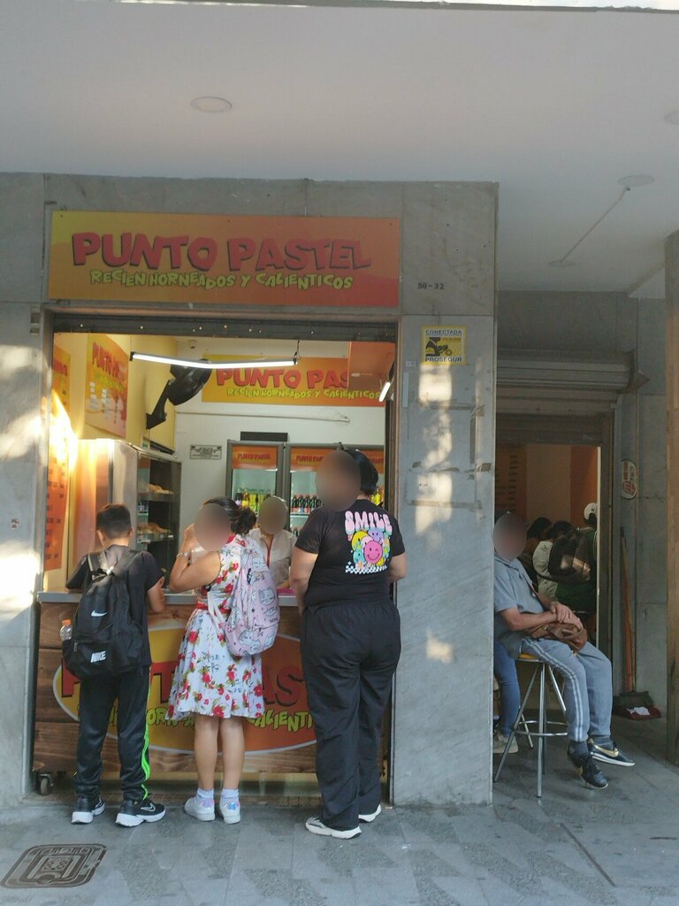 Fast food Punto Pastel, Medellin, foto