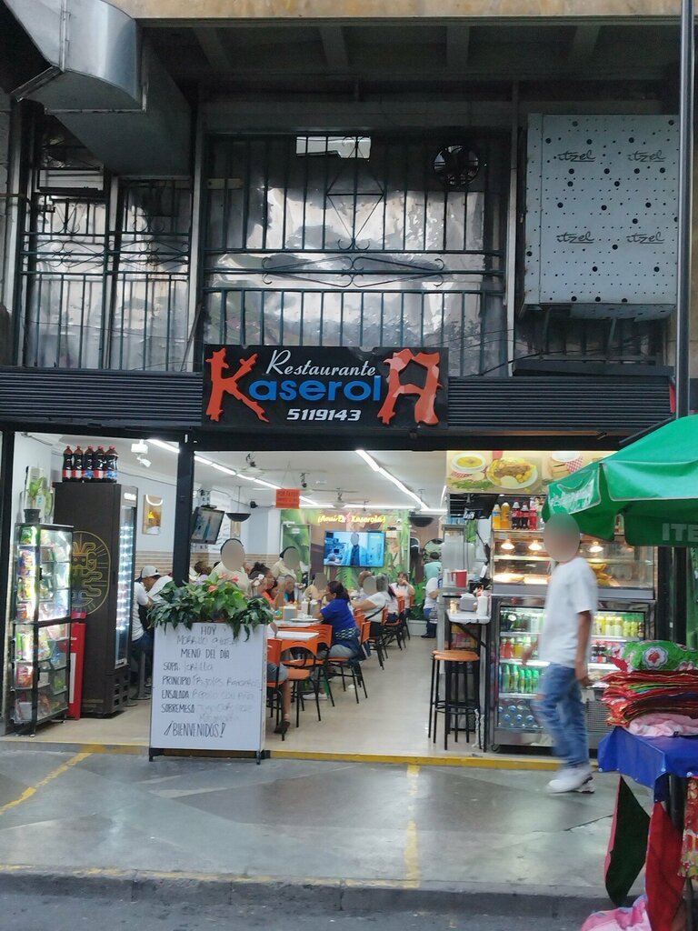 Kafe Kaserol Restaurant, Medellin, foto