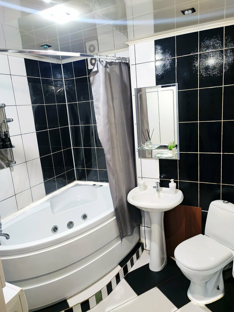 Kısa süreli konaklama Студия с Джакузи в центре Калуги, Kaluga, foto