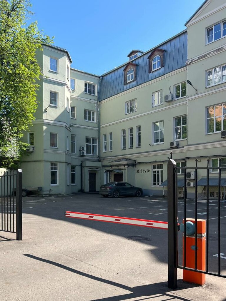 Giyim mağazası Gavayou, Moskova, foto