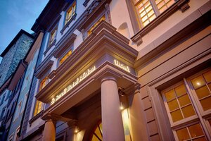 Hotel zum Rüden (Oberstadt No:20, Schaffhausen), otel  Schaffhausen'dan