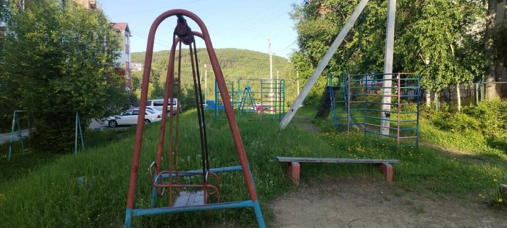 Oyun alanı Playground, Tynda, foto