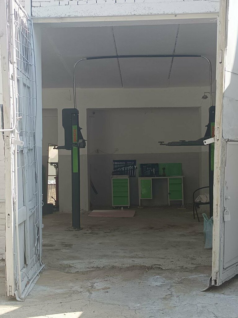Otomobil servisi Avto Servis A. B. M, Taşkent, foto