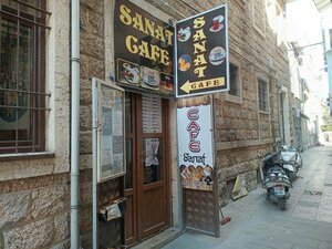 Sanat Cafe (Gaziantep, Şahinbey, Bey Mah., 1004 Nolu Sok., 19B), kafe  Gaziantep'ten