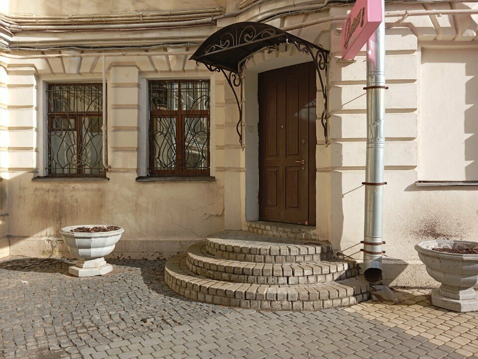 Terziler Bureau Inna V, Saint‑Petersburg, foto