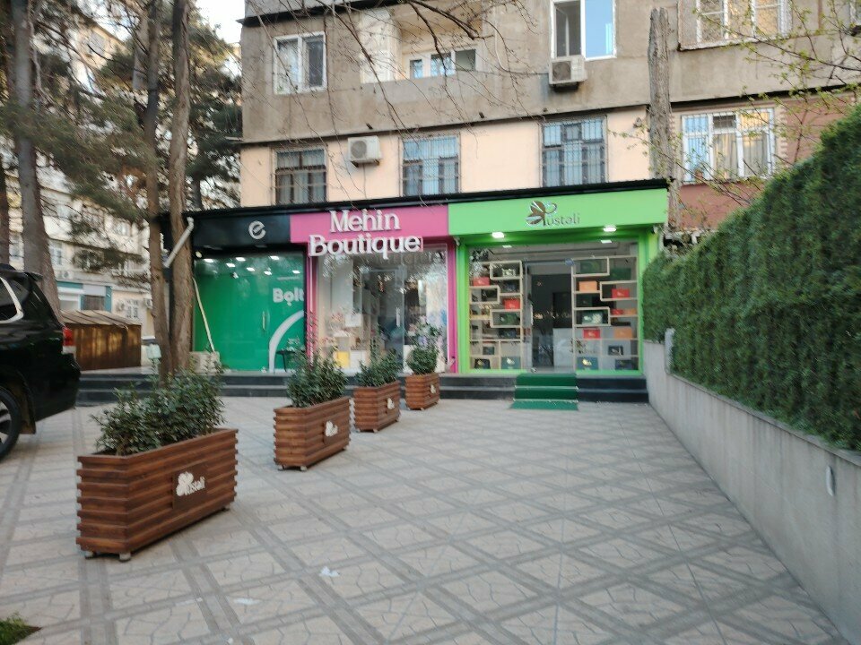 Hediyelik eşya mağazaları Füstəli, Bakü, foto