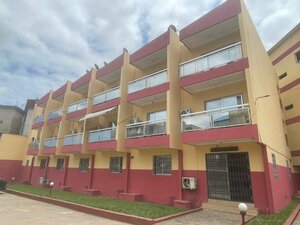 Résidences Ma (Abidjan, La commune Yopougon, Quartier de la Gesco Manutention, Rue S123), otel  Abican'dan