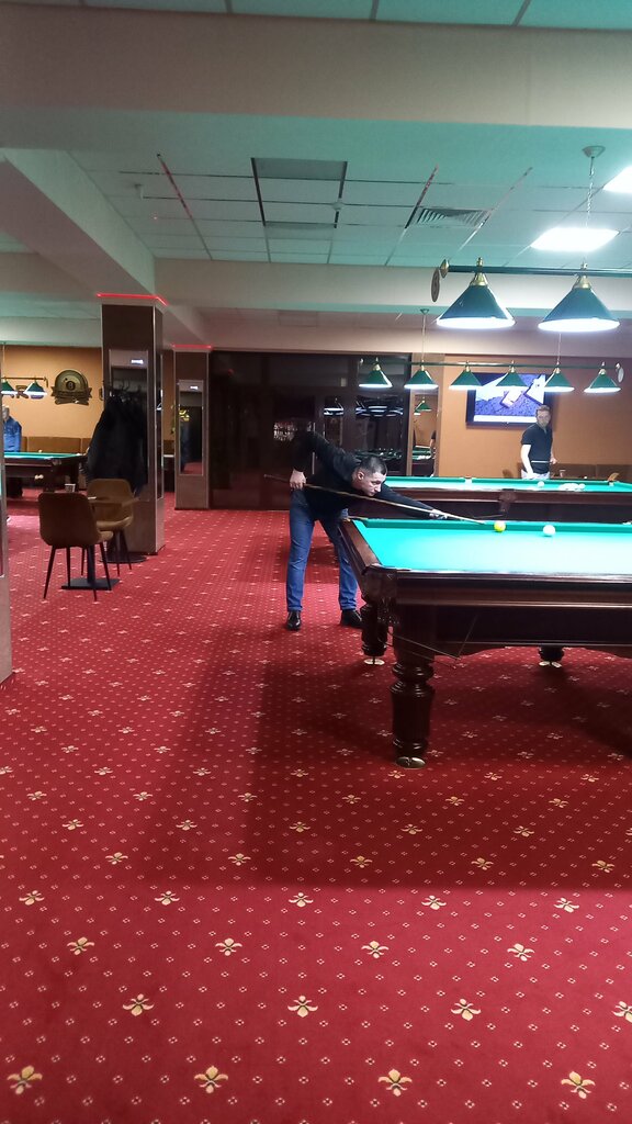 Bilardo salonları Золотой шар, Novoaleksandrovsk, foto