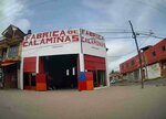 Calamina Factory (Santa Cruz de la Sierra, Distrito Municipal 8, Subdistrito 164, Calle 15), çatı ve çatı materyalleri  Santa‑Krus'tan