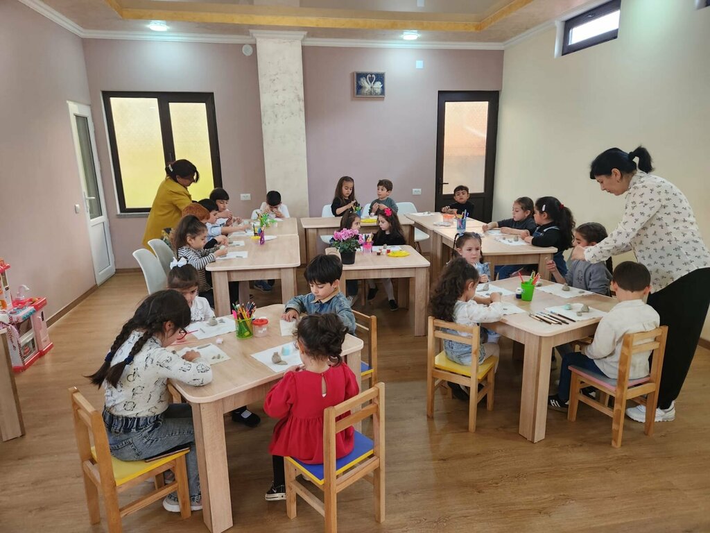 Çocuk gelişim merkezleri Art Academy, Goris, foto
