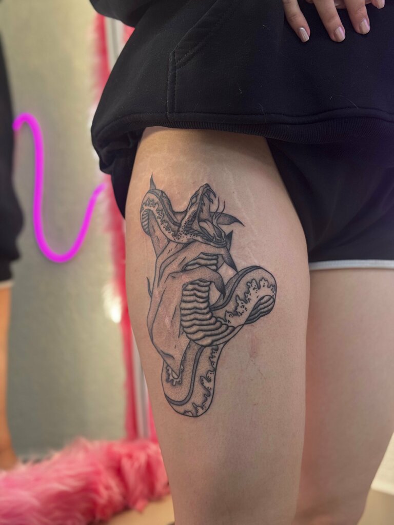 Dövmeciler Тату din. tattss, Ulyanovsk, foto