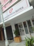 Liana Patricia Suits (Luanda Province, Municipality of Luanda, Maculusso), giyim mağazası  Loanda'dan