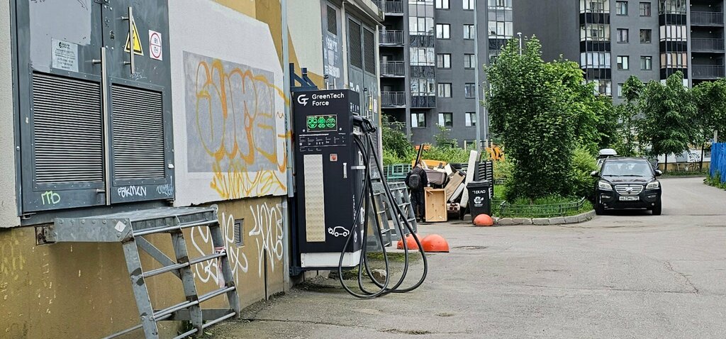 Elektrikli oto şarj istasyonları GreenTech Force, Kudrovo, foto