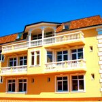 Guest house Don (Lvovskaya Street No:7/14), konuk evi  Soçi'den