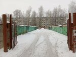 Чайка (ulitsa Lermontova No:1А), garajlar  Krasnoye Selo'dan