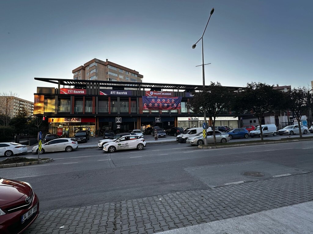 Eğitim merkezleri Yaşam Akademi Butik Eğitim Kurumları Yakuplu Marina, İstanbul, foto