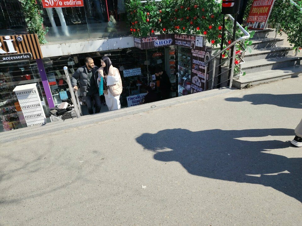 Saatçiler Mix shop, Bakü, foto