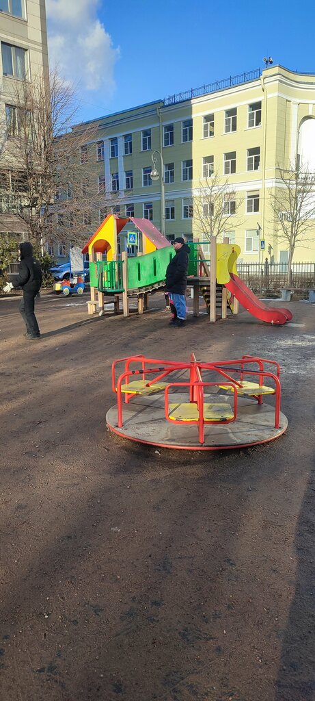 Oyun alanı Playground, Saint‑Petersburg, foto