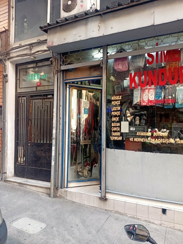 Ayakkabı tamiri Sime Kundura, İstanbul, foto