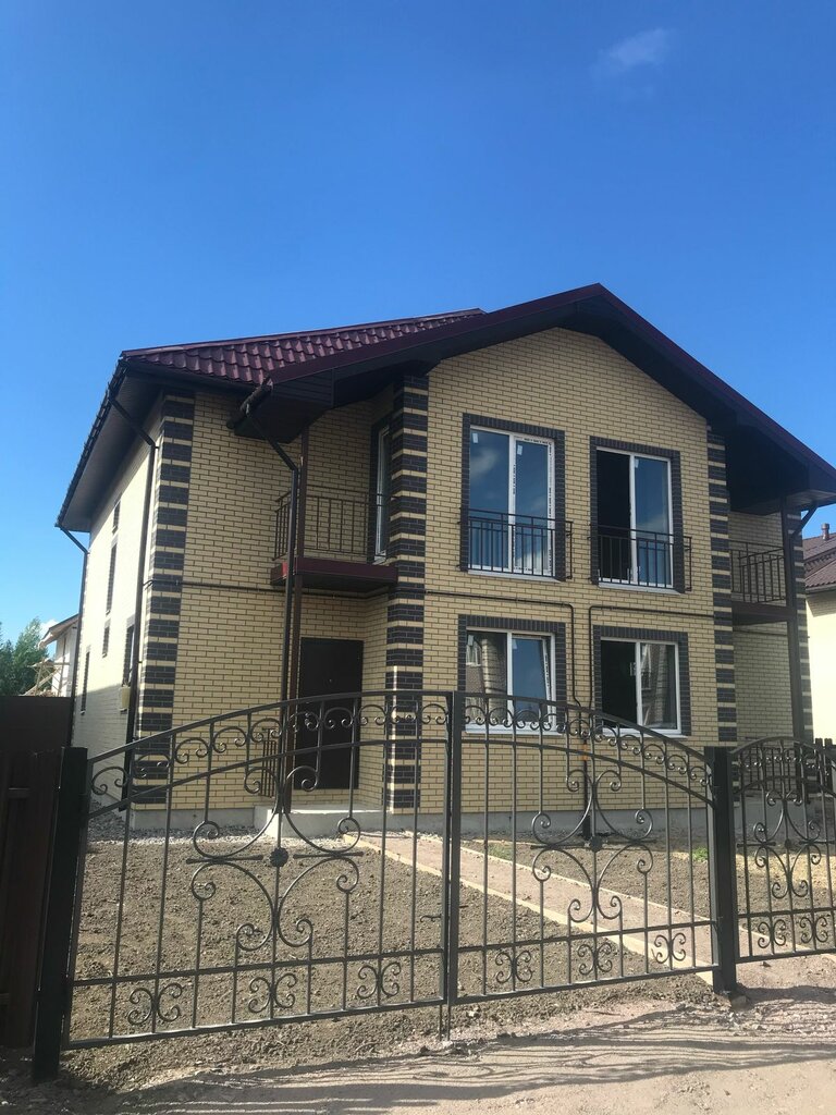 Yazlık ev inşaatı Stroi-zagorodom, Saint‑Petersburg, foto