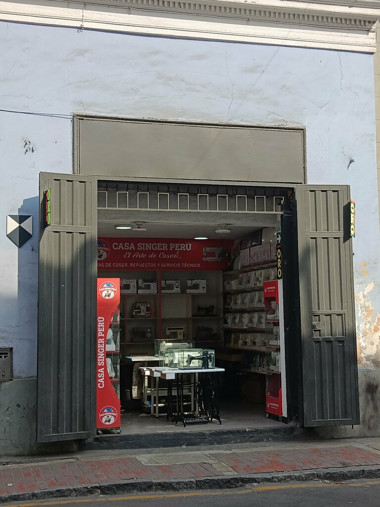Dikiş ekipmanları Casa singer Perú, Lima, foto
