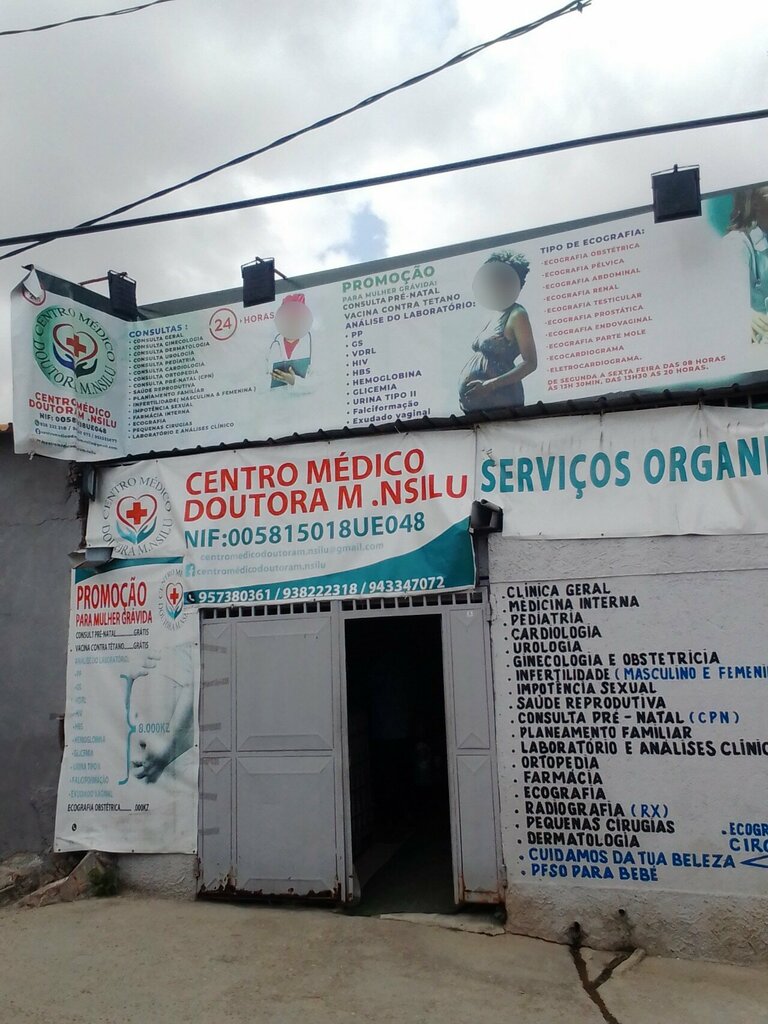 Tıp merkezleri ve klinikler Centro Médico, Loanda, foto
