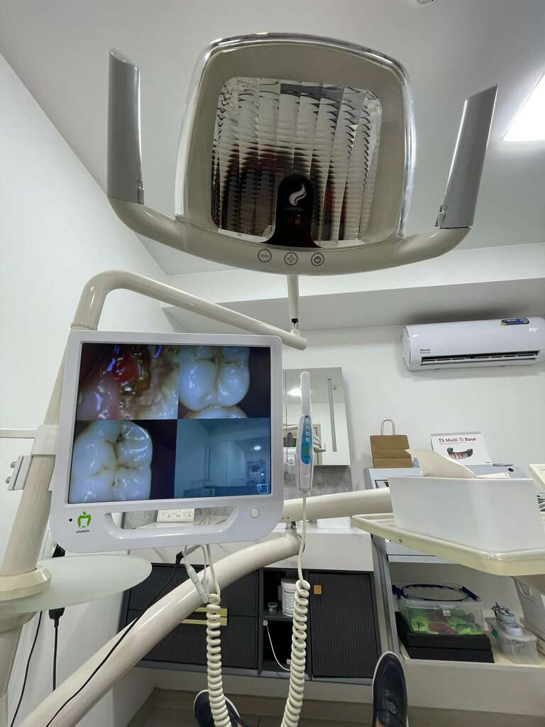 Özel ağız ve diş sağlığı klinikleri ve muayenehaneleri Trilliant Smile, Taşkent, foto
