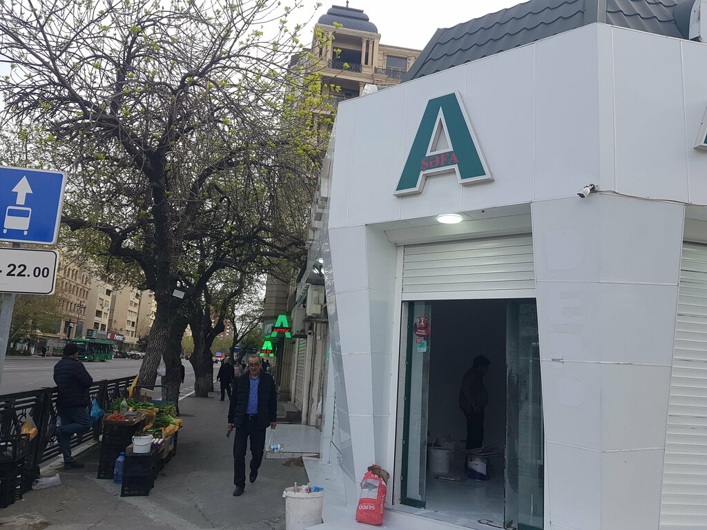 Eczaneler Aptek, Bakü, foto