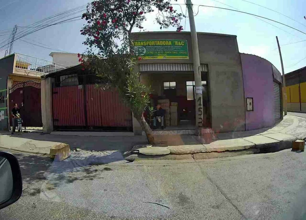 Otobüs taşımacılığı Transportadora R & C, Cochabamba, foto