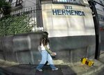 Hermenca (Department of La Paz, Provincia Murillo, La Paz, Centro, Universidad - Cancha Zapata, Calle Federico Zuazo, 1942), matbaalar  La Paz'dan