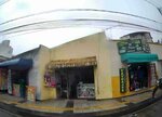 Photographic Studios (Santa Cruz de la Sierra, Distrito Municipal 11, Subdistrito CII, Murillo, 422), profesyonel fotoğraf stüdyosu  Santa‑Krus'tan