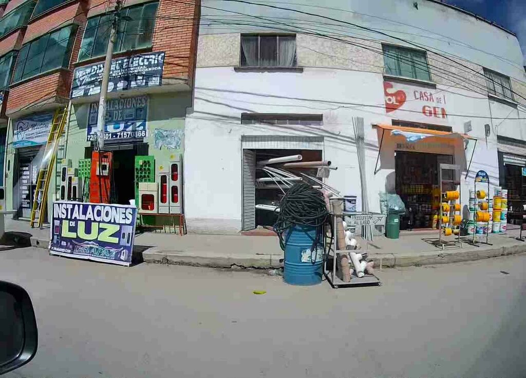 i̇nşaat malzemeleri toptan Materiales de construcción al por mayor, El Alto, foto