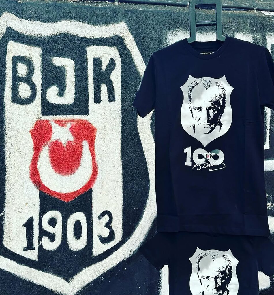 Spor giyim ve ayakkabı Kartaladam Çarşı Store, İstanbul, foto