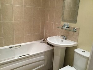 The Harrow Inn (High Street,Wanborough SN4 0AE,Swindon,), otel  İngiltere'den